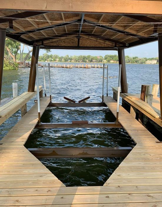 Seasonal Docks and Boat Lifts | Winneconne, WI