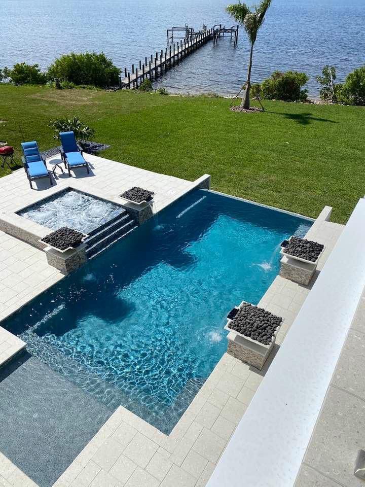 Pools and Spas | Fulton Pools | Port Charlotte, FL