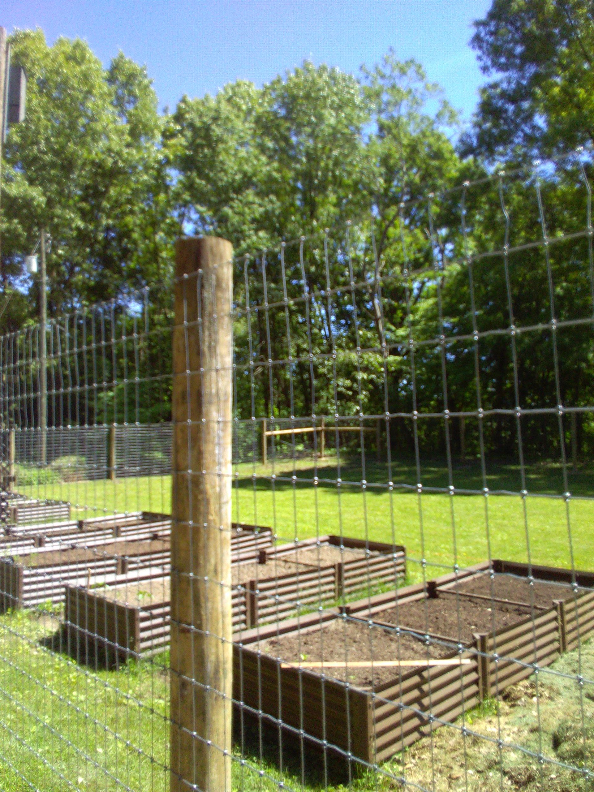 Woven Wire Fences | Central Ohio