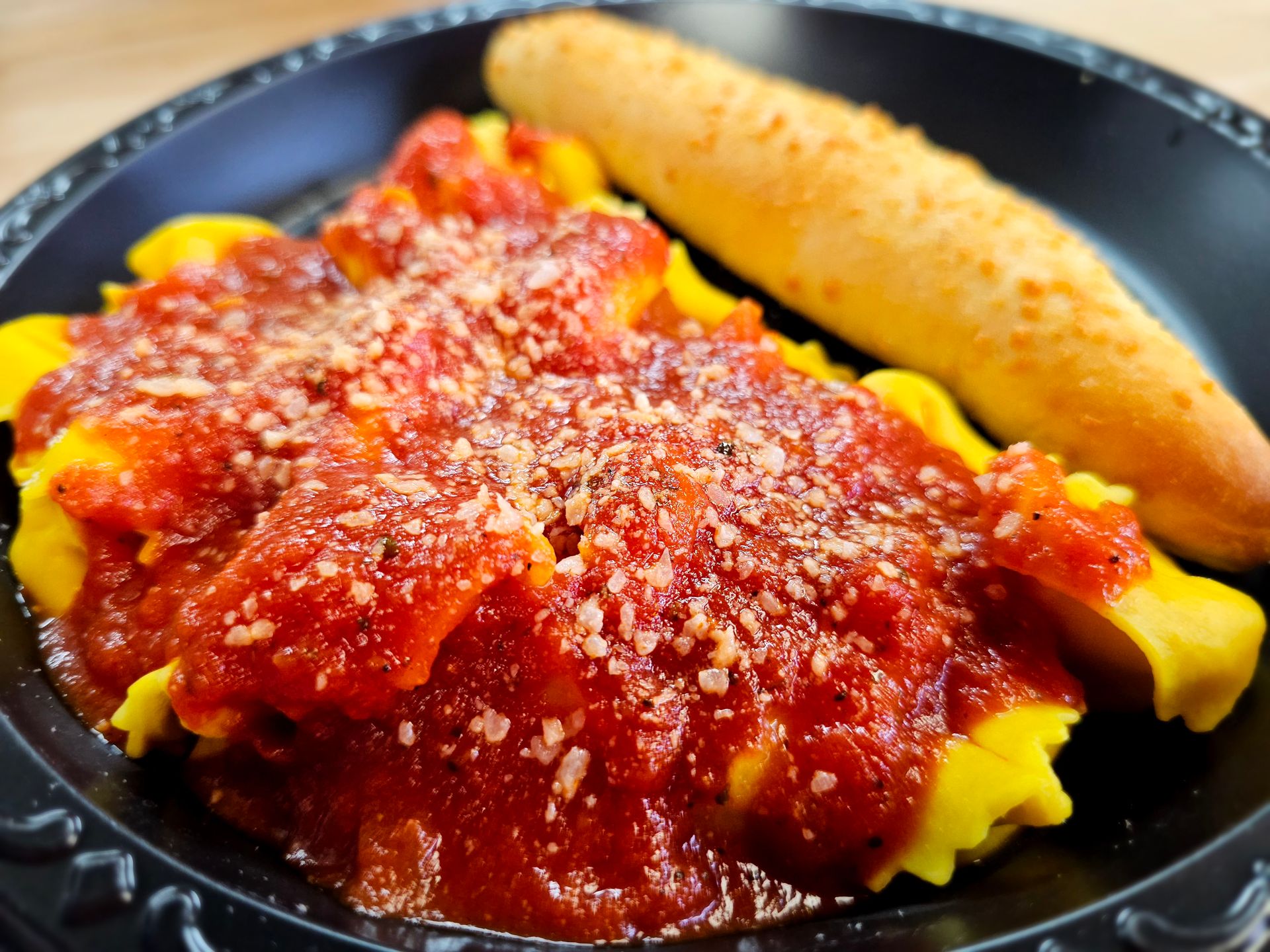 Pizza Restaurant | Davis Junction, IL | Slapz Pizza