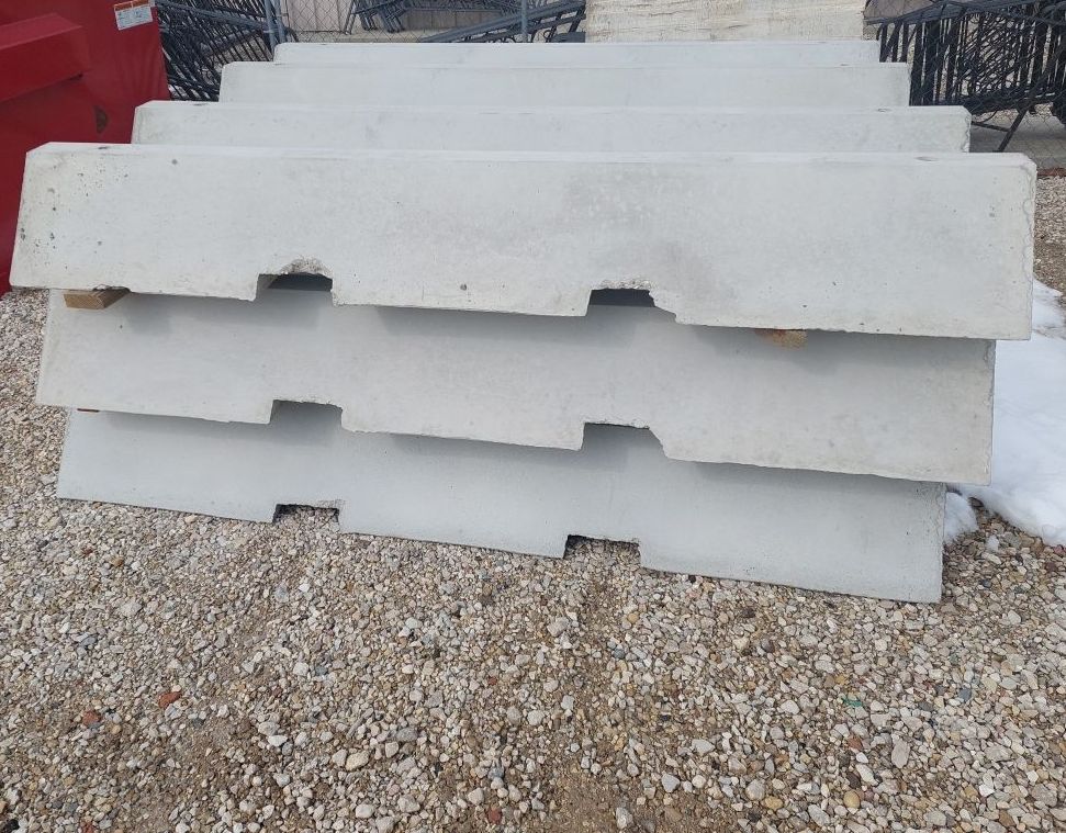 Concrete Parking Blocks/Parking Stops