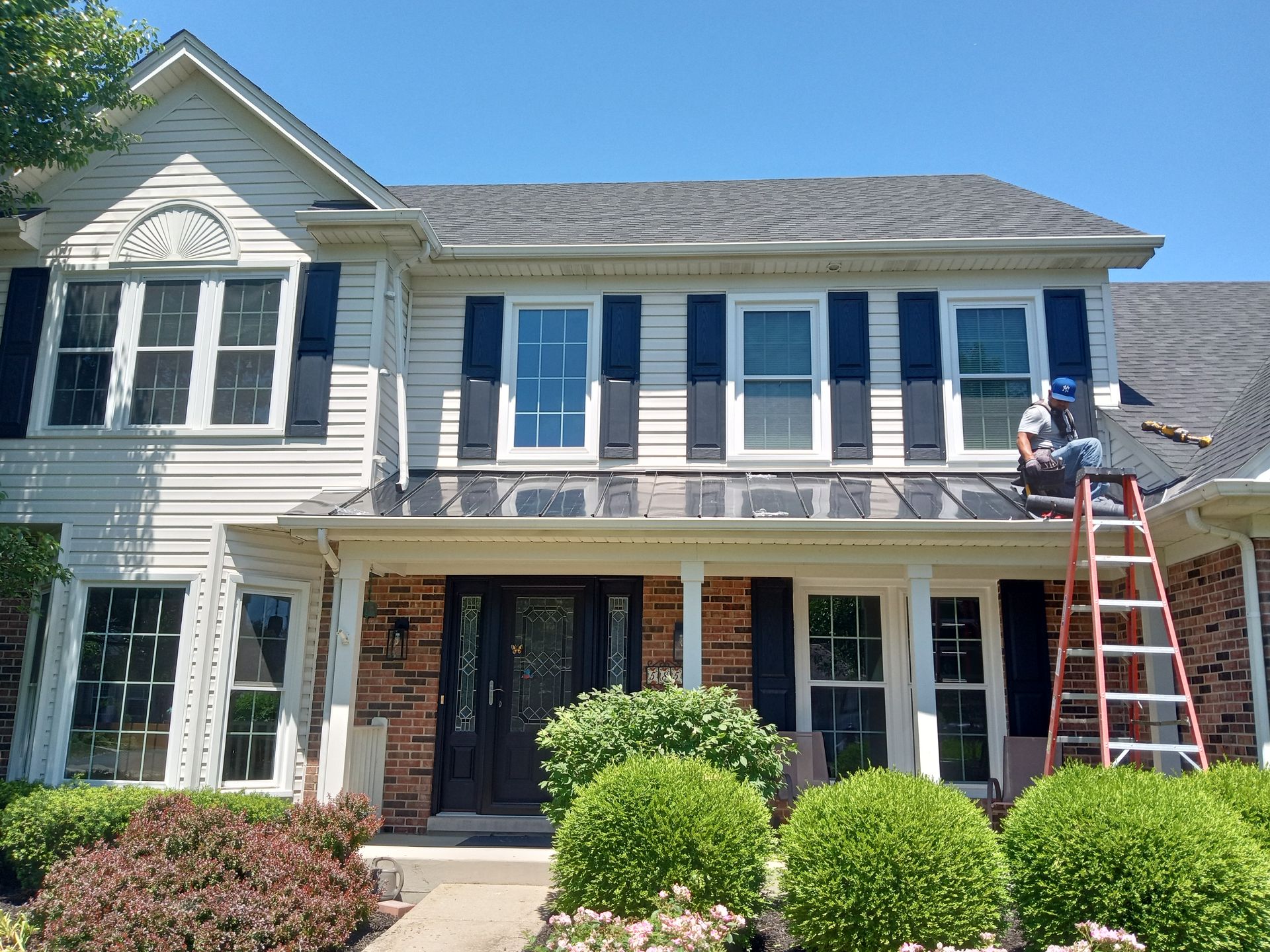 Roofing Contractors Aurora, IL | ABC Roofing & Siding Co.