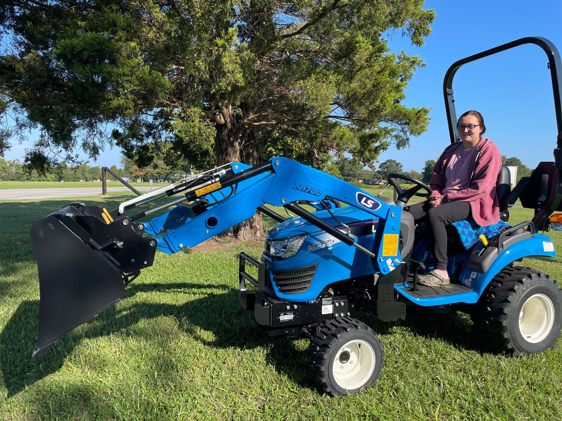 New Tractor Sales | Suffolk, VA | Roger Fowler Tractor and Mower Sales ...