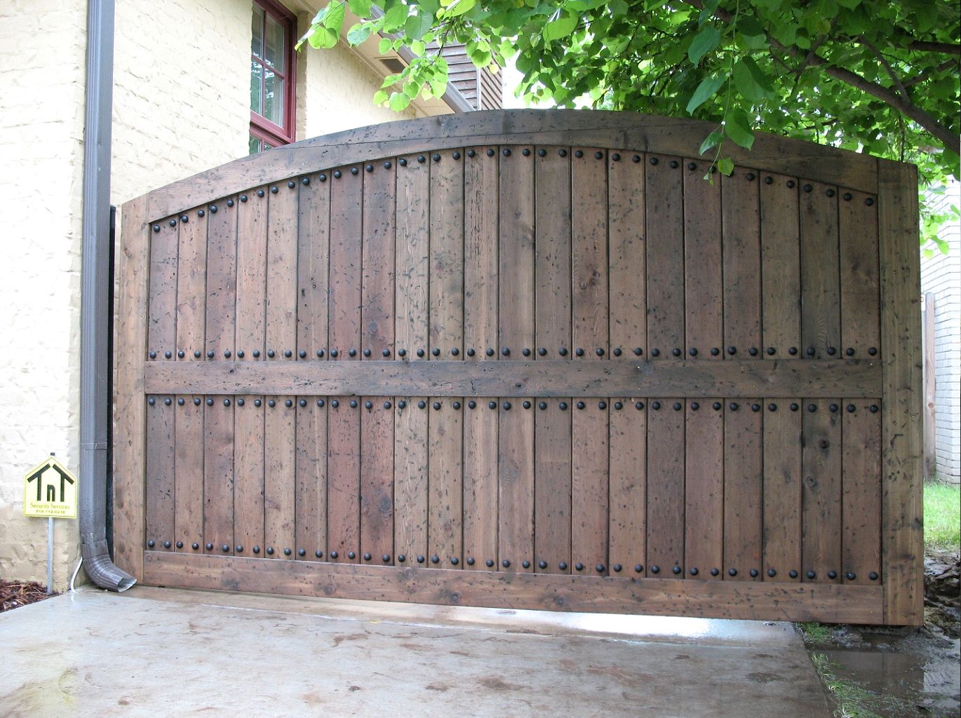 Custom Entry Gate Fabrication | Jenks, OK