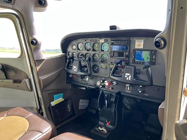 Aircraft Rental Sarasota FL | The Pilot Place