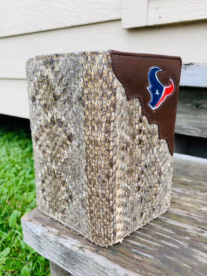 Jesse's Shoe Repair Wallet Photo Gallery South Houston, TX