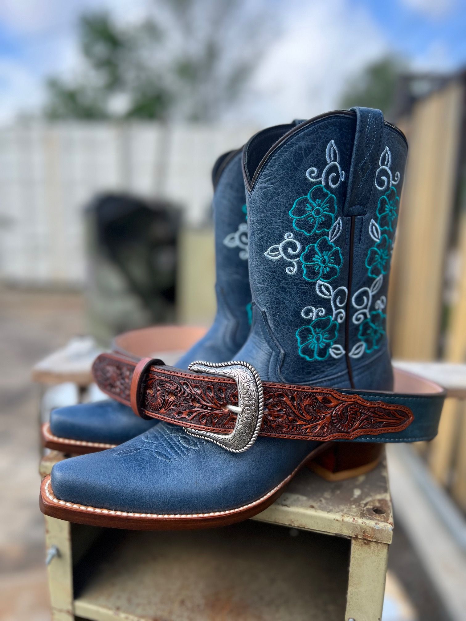 Jesse's Shoe Repair Boot Photo Gallery | South Houston, TX