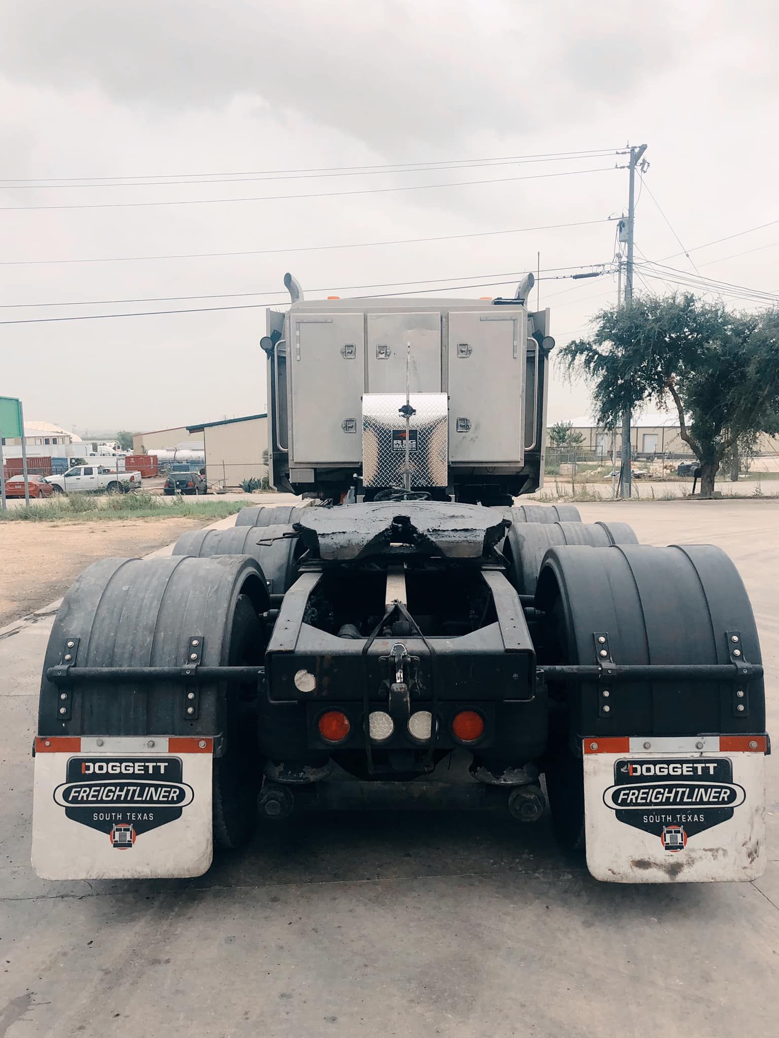 Gallery | Big Rig Truck Accessories