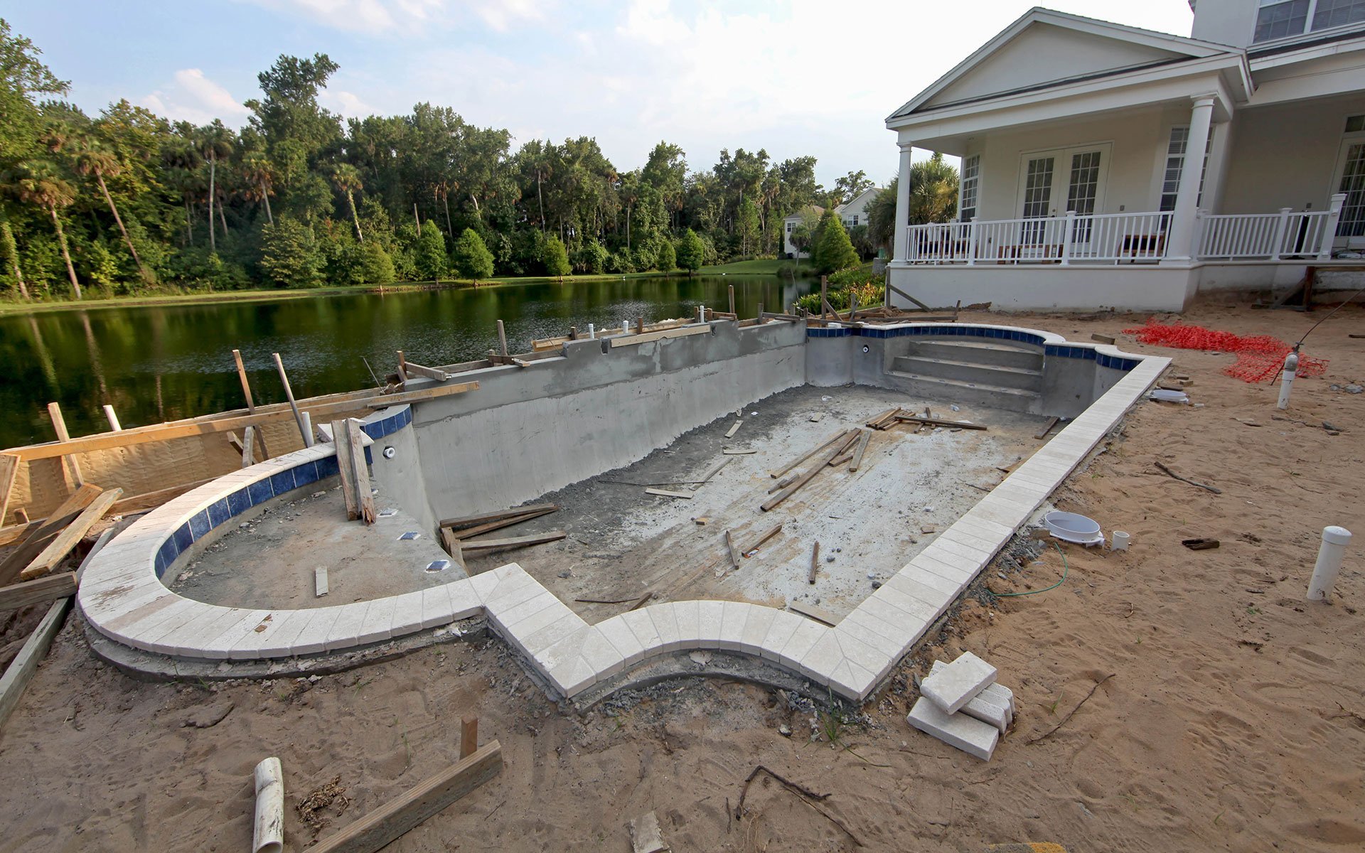 Swimming Pool Services | Hunt Pools & Swim | Murfreesboro TN