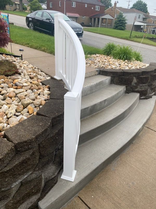Curved Railings Portfolio | Bella Railings | Pittsburgh, PA