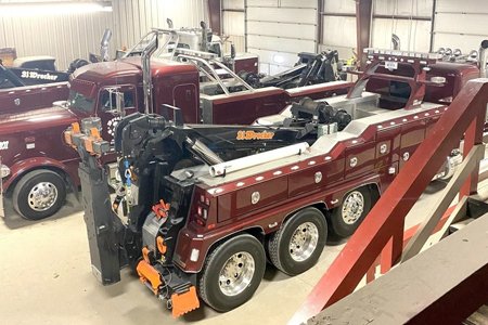 31 Diesel Truck and Wrecker Service Inc | Seymour, IN