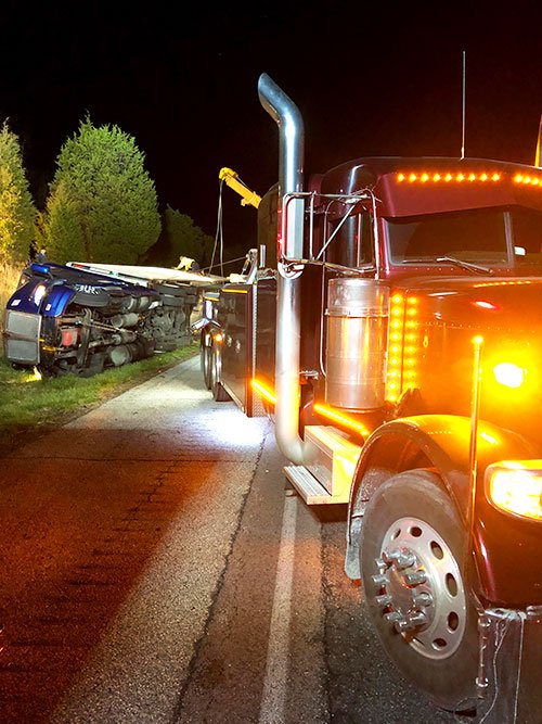 31 Diesel Truck and Wrecker Service Inc Gallery | Seymour, IN