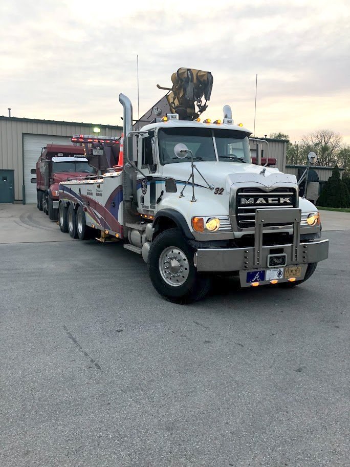 31 Diesel Truck and Wrecker Service Inc Gallery | Seymour, IN