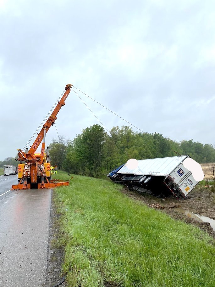 31 Diesel Truck and Wrecker Service Inc Gallery | Seymour, IN