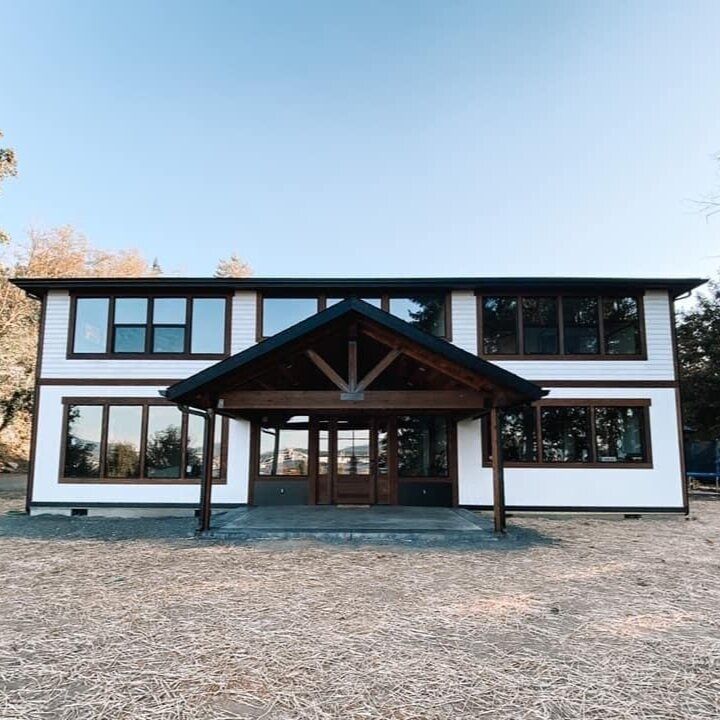 Glass Shop Near Me | PNW Glass & Mirror