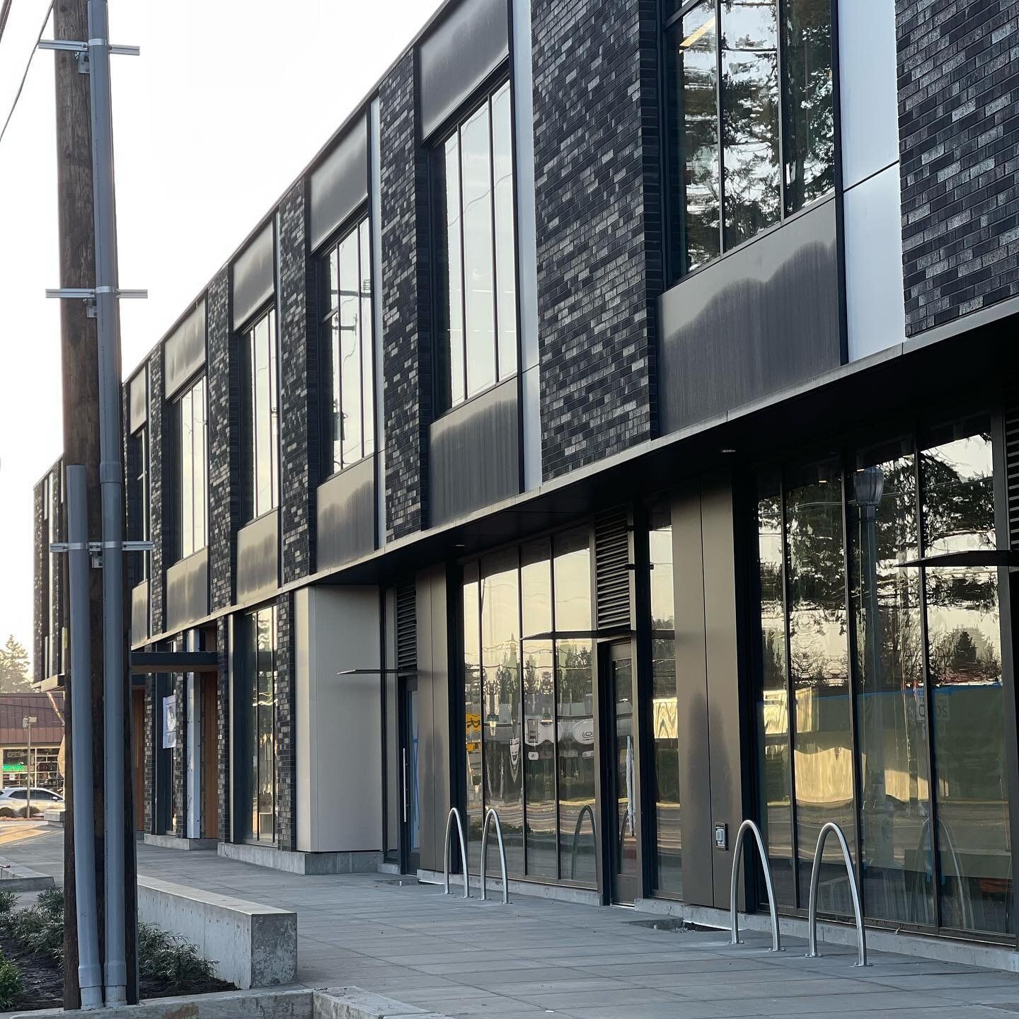 Glass Shop Near Me | PNW Glass & Mirror