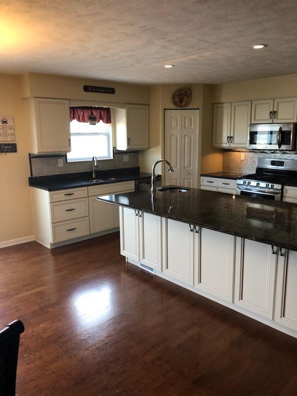 Santori Kitchen & Bath Kitchen Gallery | Rostraver TWP, PA