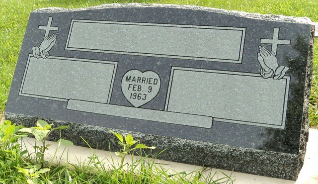 Natural Stone Monuments and Memorials | Bad Axe, MI