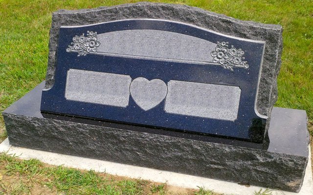 Natural Stone Monuments and Memorials | Bad Axe, MI