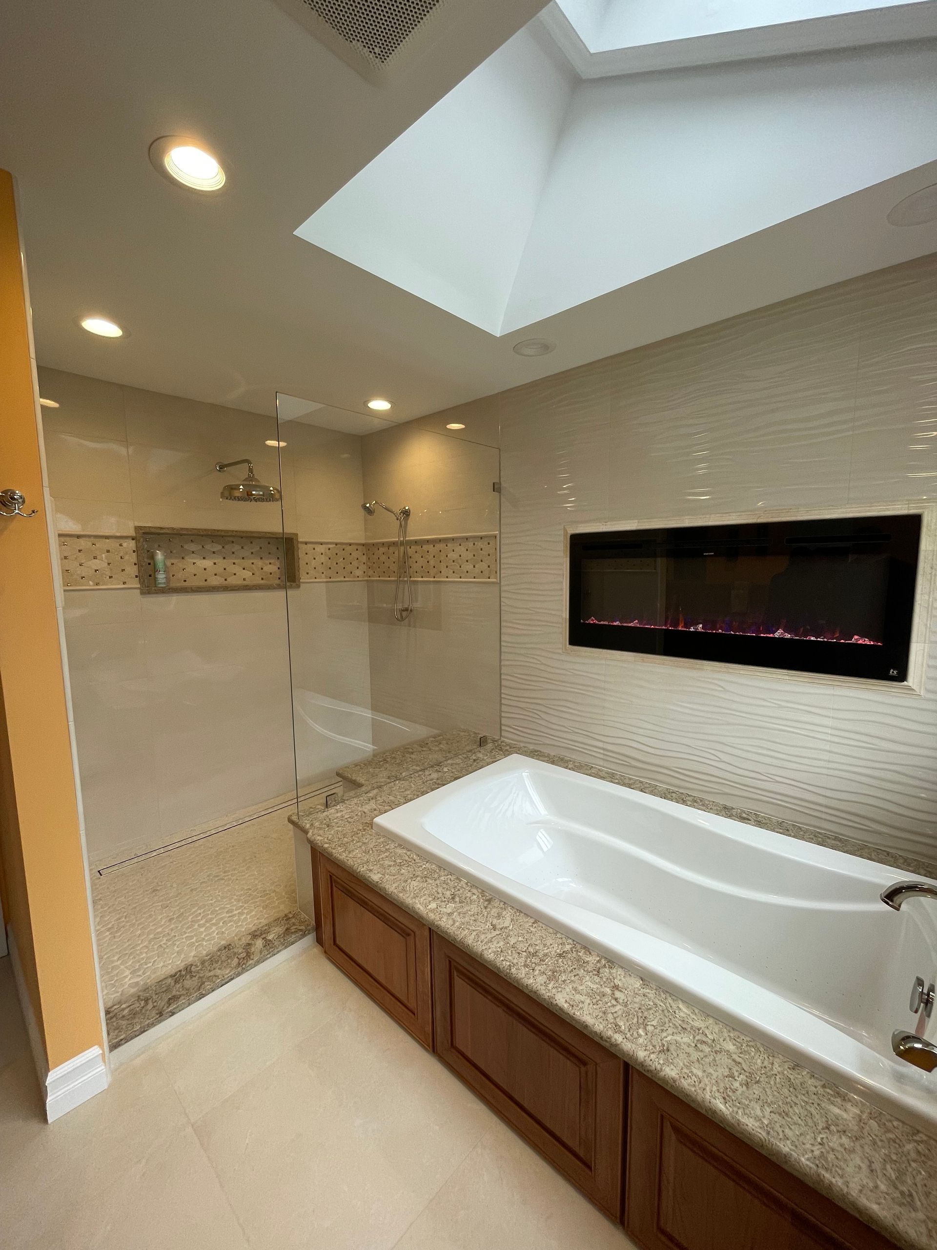 Splash Panel Shower Doors Gallery | Champion Glass