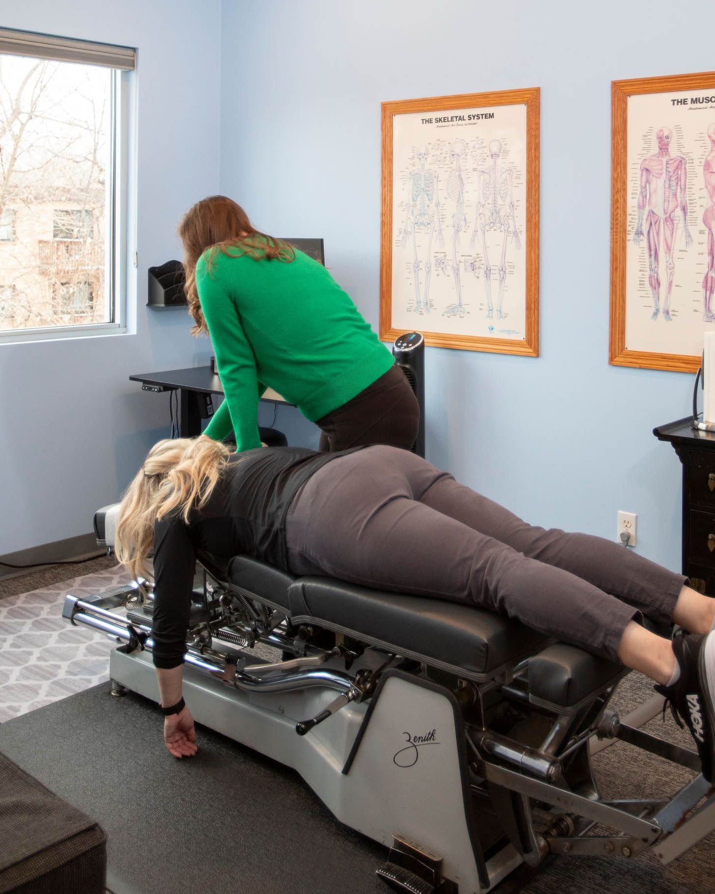 Book an Appointment | HealthWise Family Chiropractic