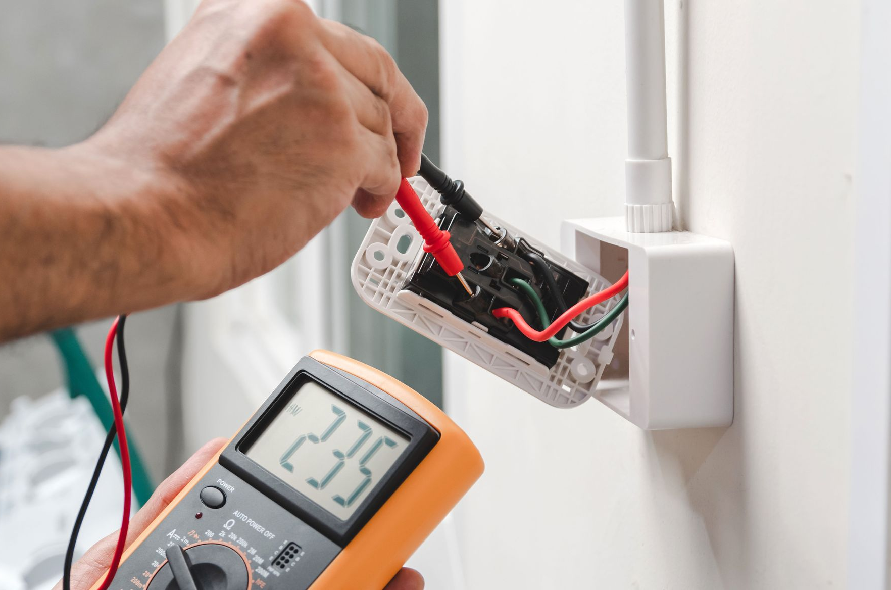 Electrical Services | Live Wire Electric | Lynnwood, WA