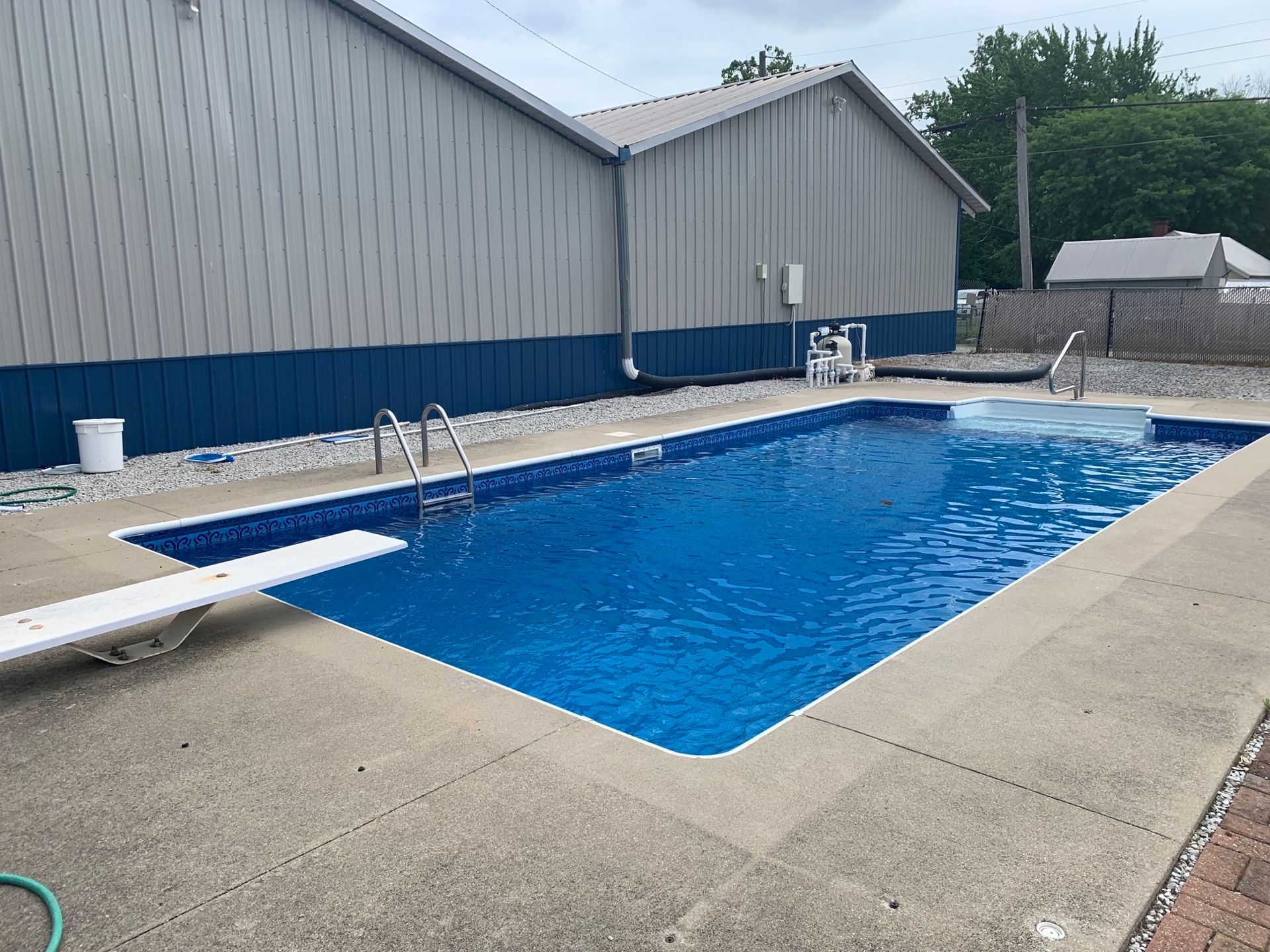 Swimming Pool Builders Terre Haute, IN | Sparkle Pools