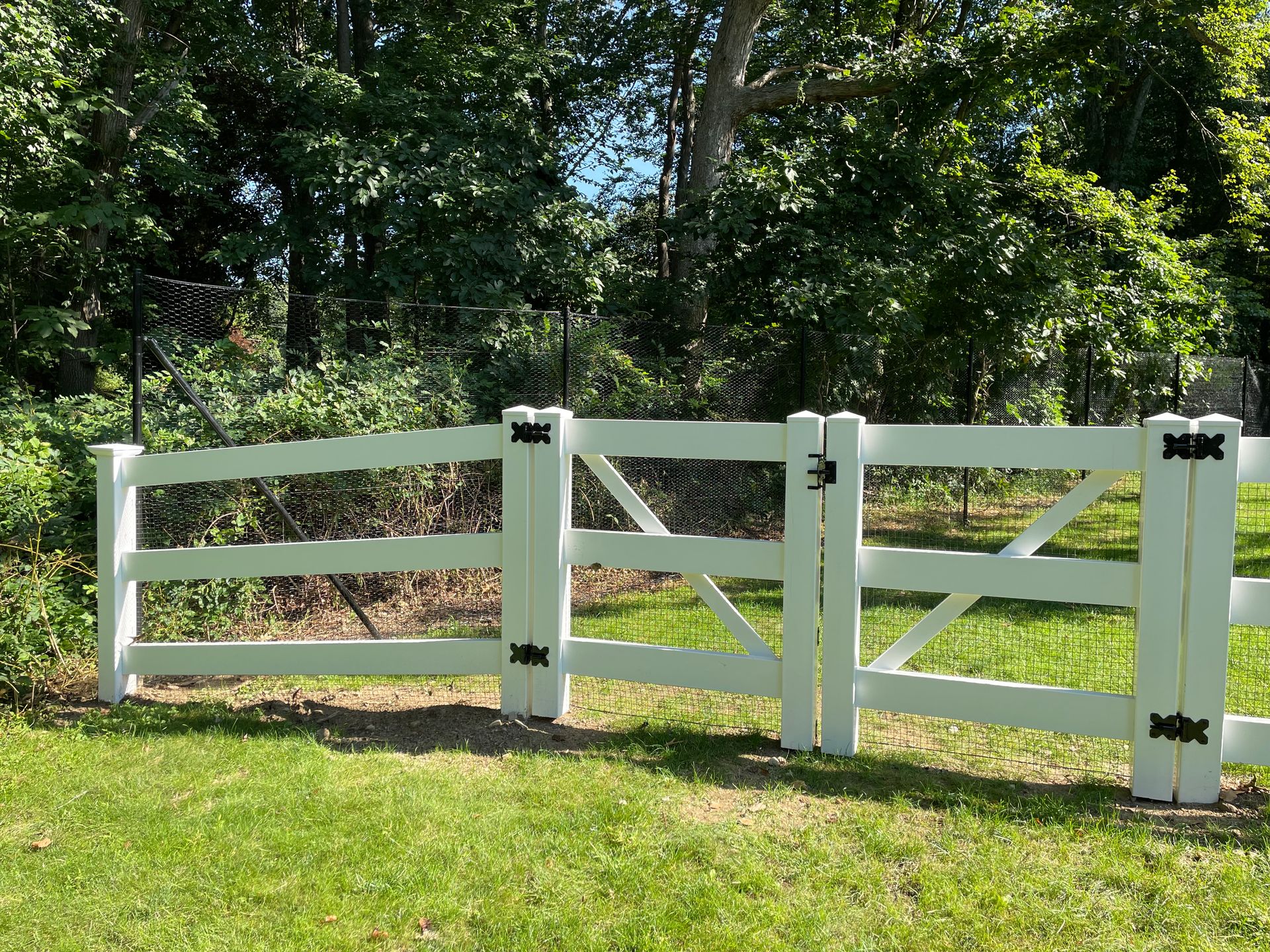 Fence Contractors South Salem, NY | Young's Fencing