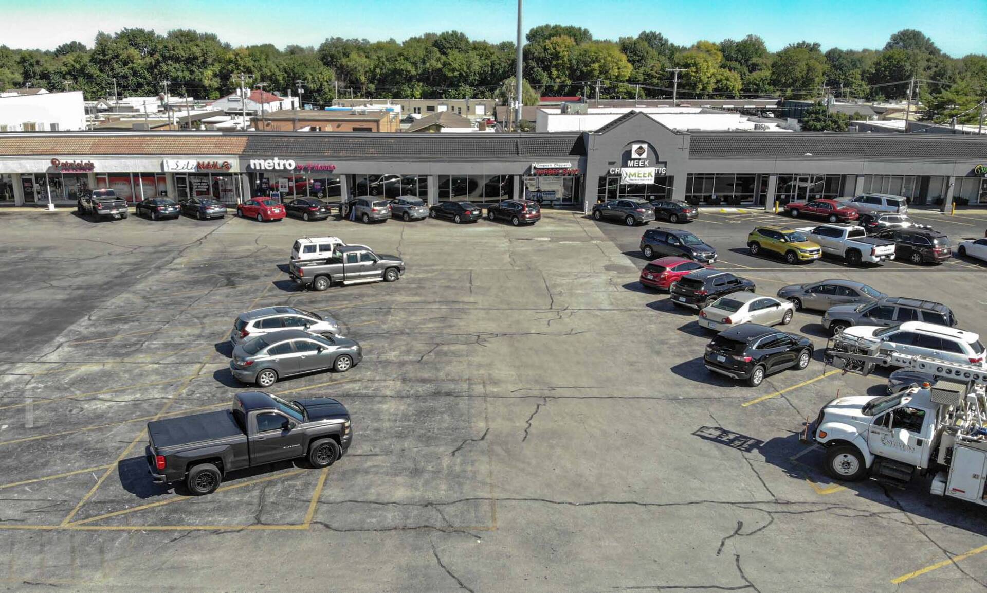 The Plaza Shopping Center Rentals | Springfield Property LLC