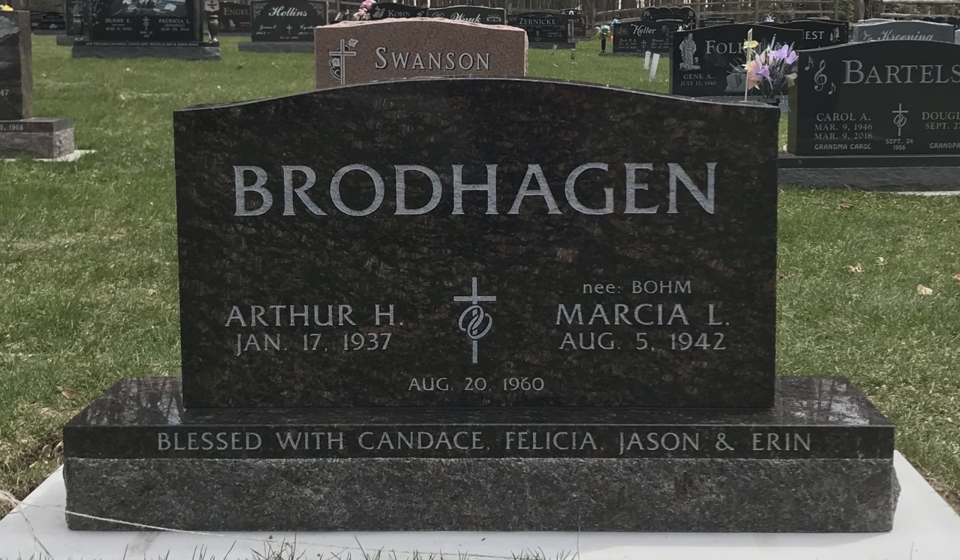 Medford Monuments | Memorials Photo Gallery | Medford, WI