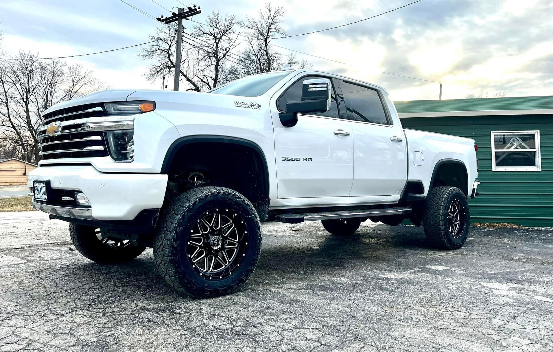 Auto Customization | Midwest Custom Trucks | Moberly, MO