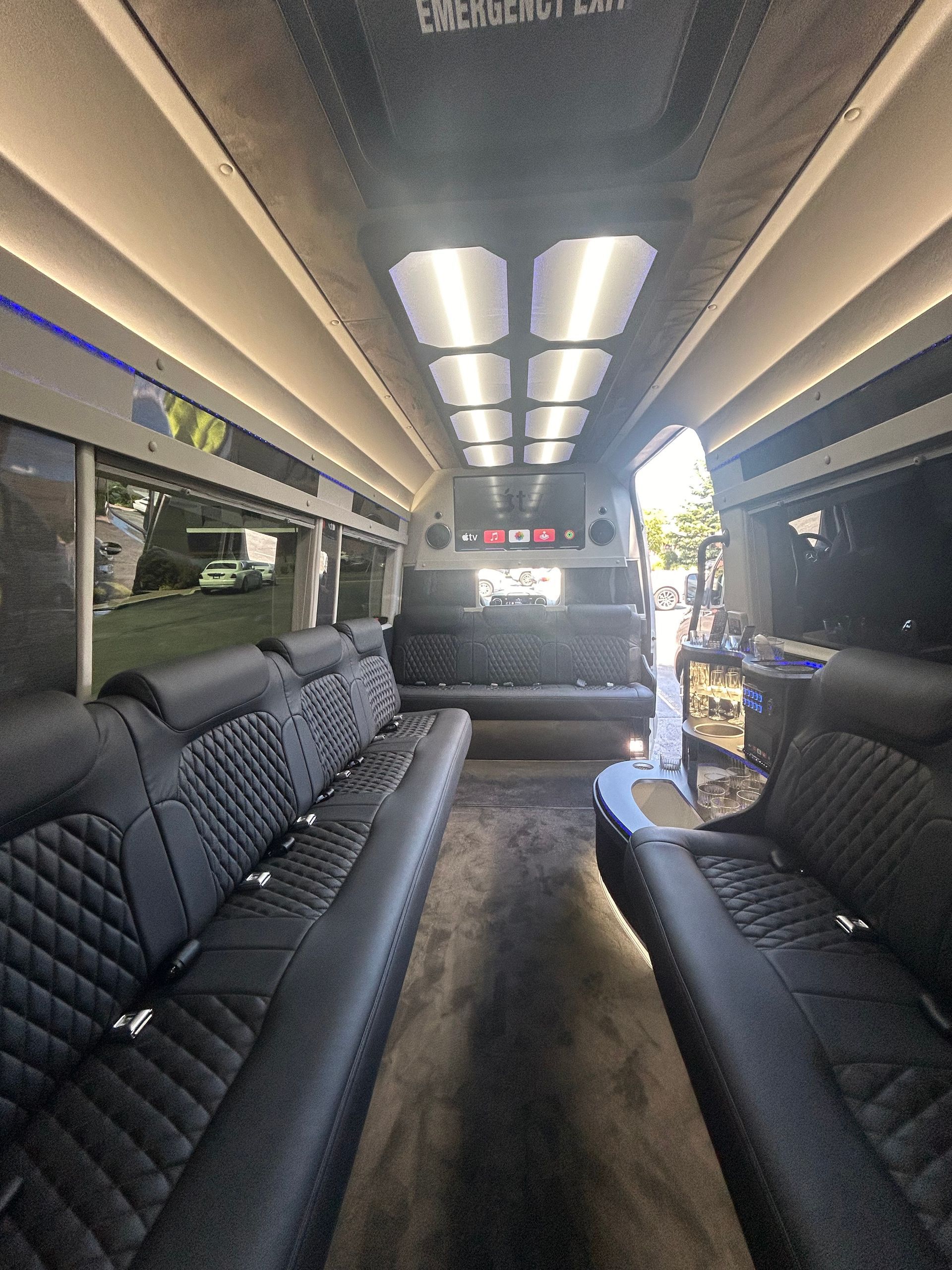 Our Fleet | Dynasty Limousine