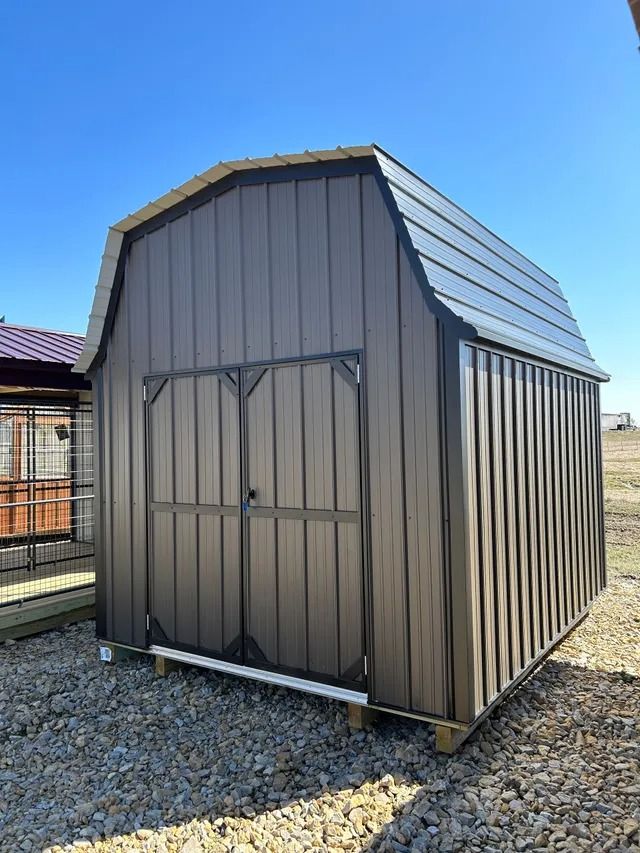 Custom Barn-Style Sheds | Midwest Mini Barns