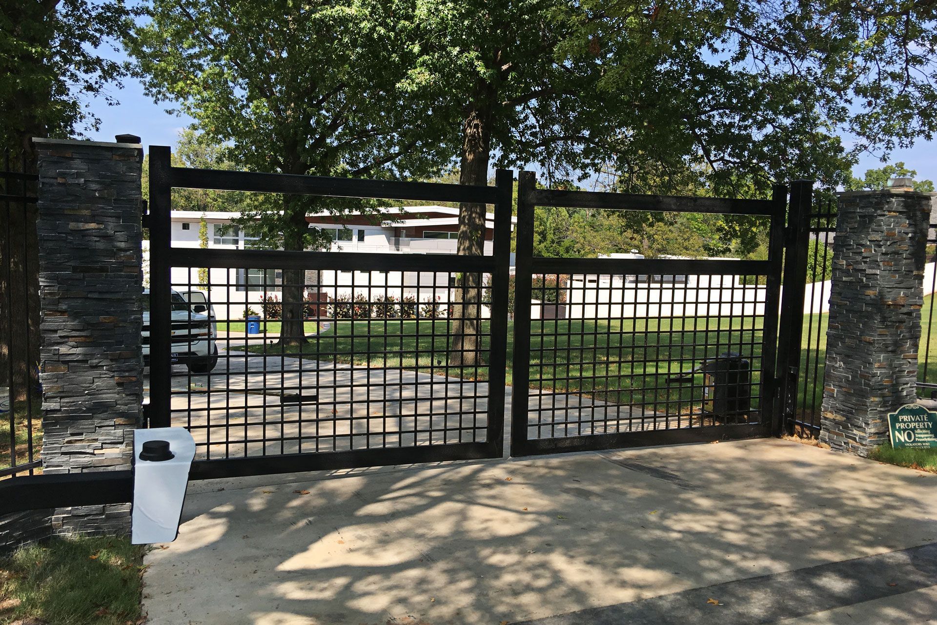 Accolade Access Control | Fences & Gates | Tulsa, OK