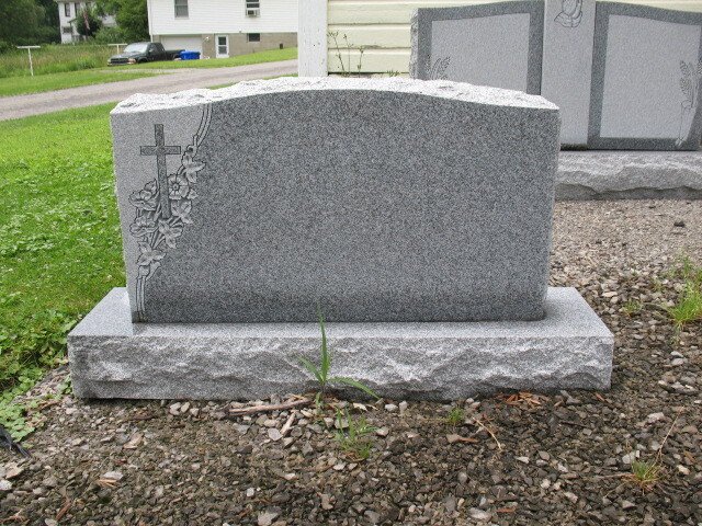 Upright Memorial Monuments | Harrisville, PA