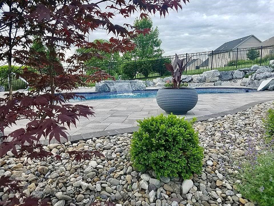 Gallery | Hemlock Landscaping