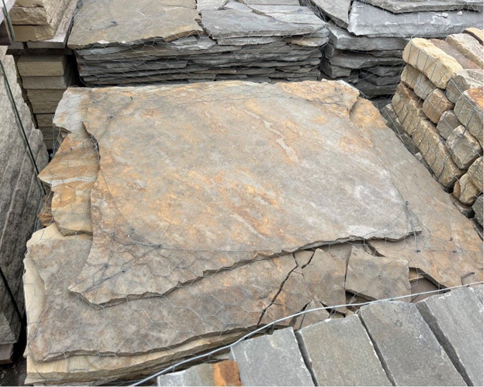 Limestone Walls | New York Blue Flagstone | Des Moines, IA