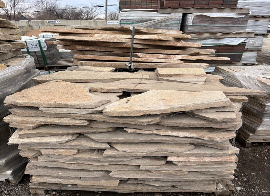 Limestone Walls | New York Blue Flagstone | Des Moines, IA