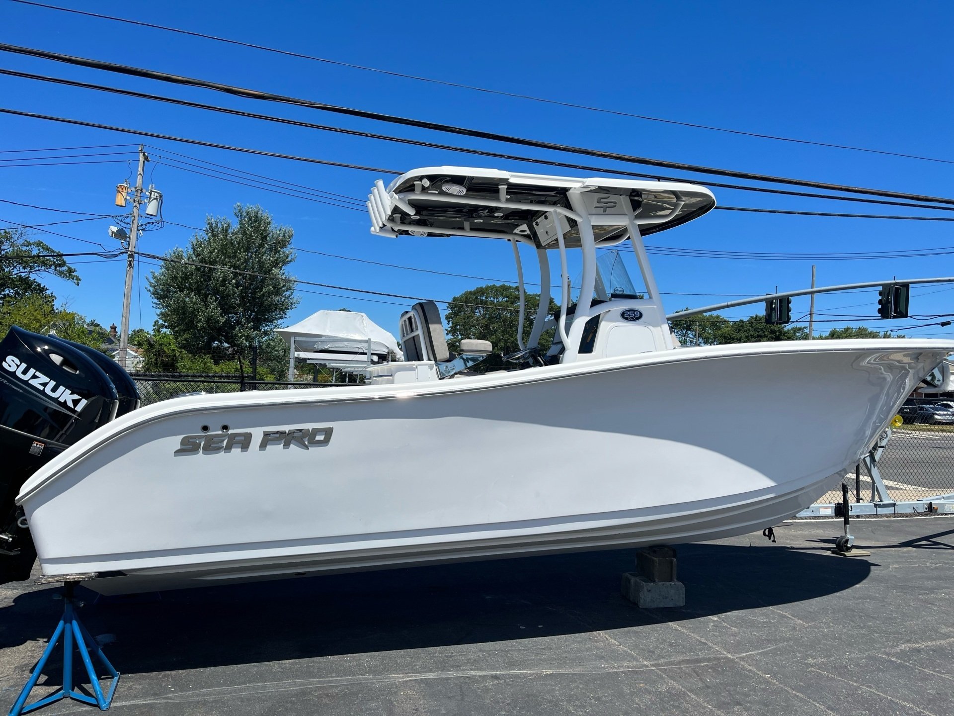 New Boat Dealer | Lindenhurst, NY