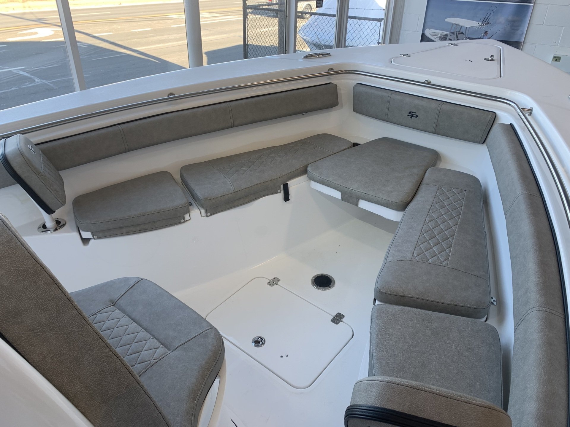 New Boat Dealer | Lindenhurst, NY