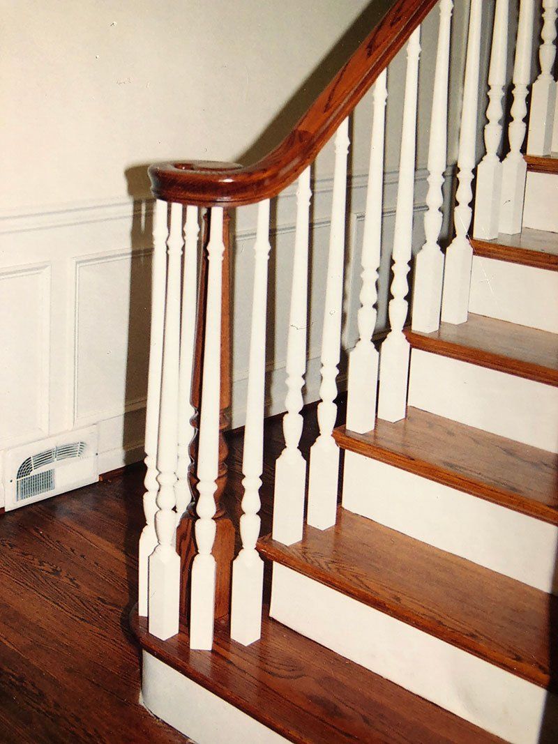 Traditional Railings Gallery | Kirksey Stairs