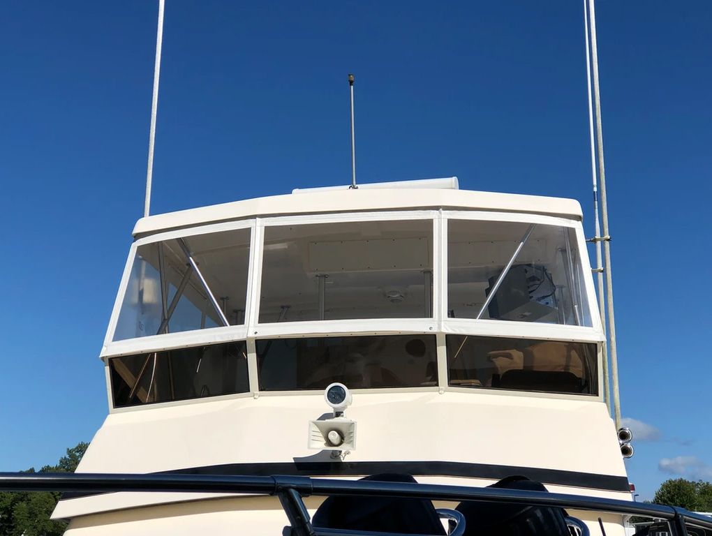 Bonded Marine Windows | Holland, MI