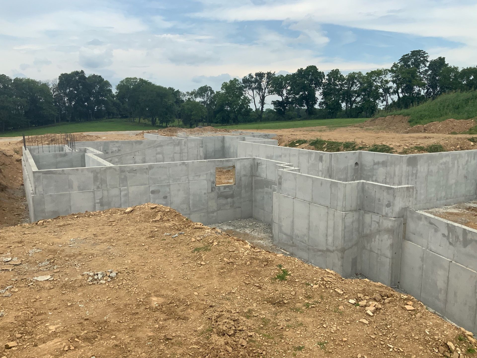 Poured Walls | Concrete Walls | Nashville, TN