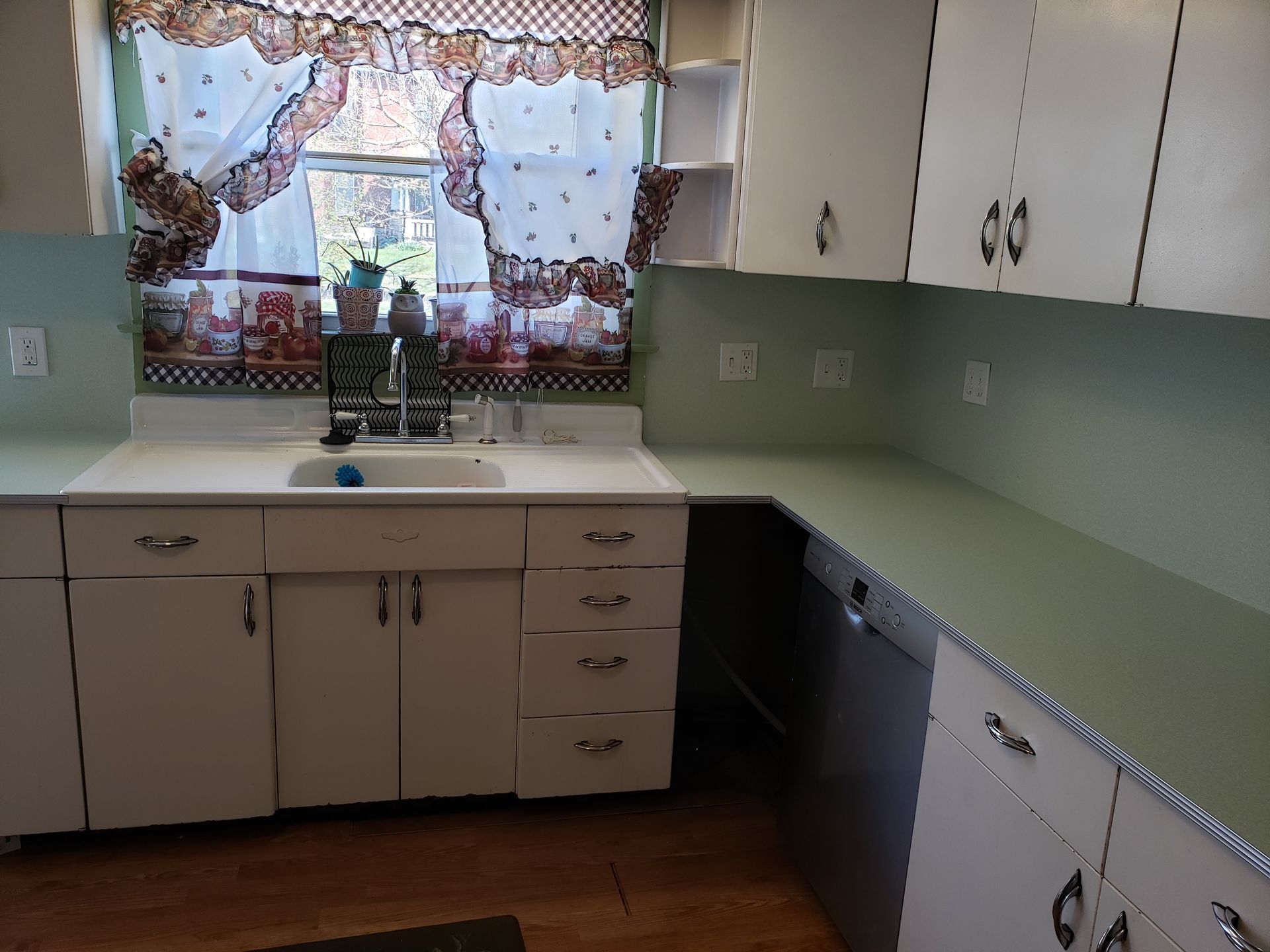 Retro Countertops | Boomerang Countertops | Dayton, OH