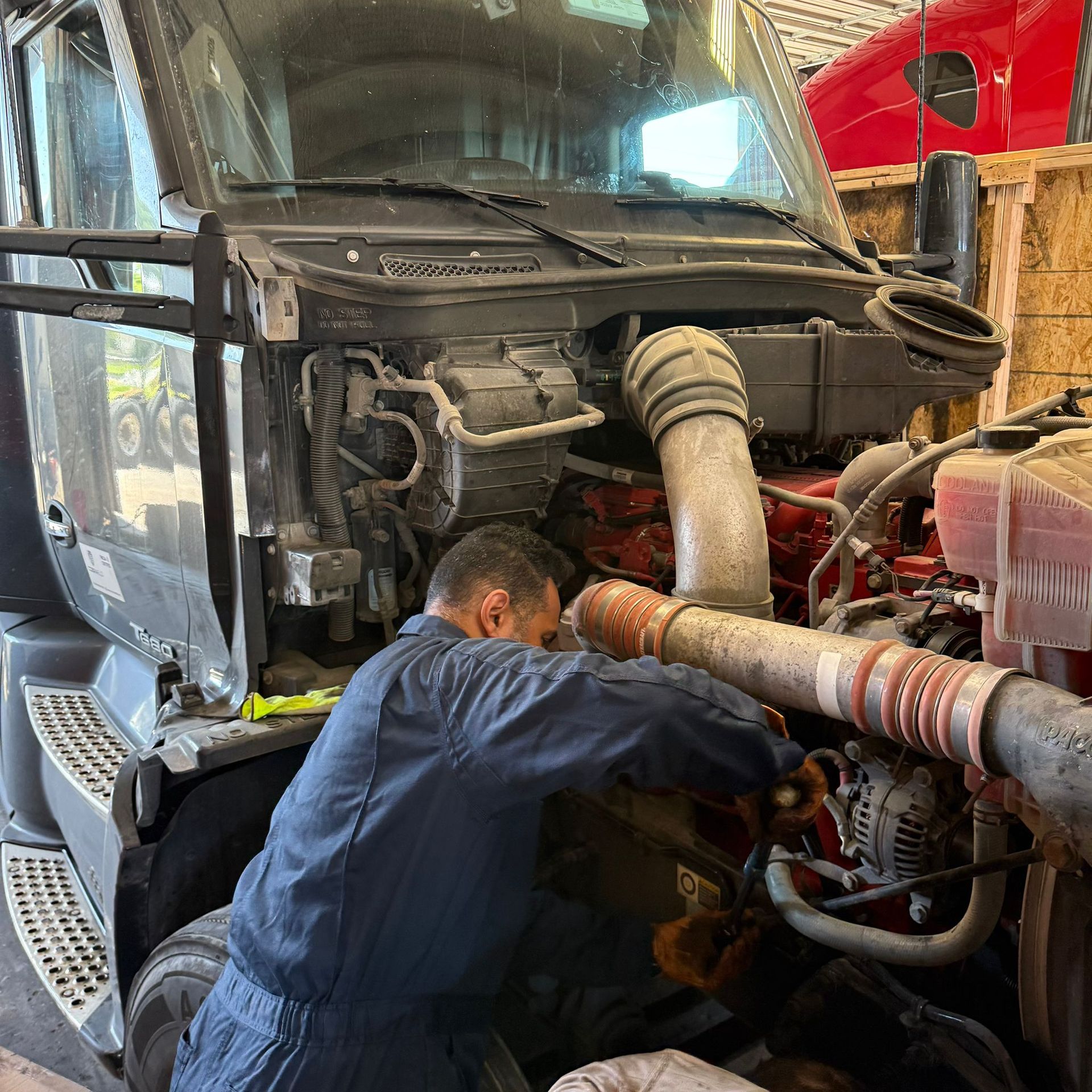 A & J Truck and Trailers Repairs Images | Balch Springs
