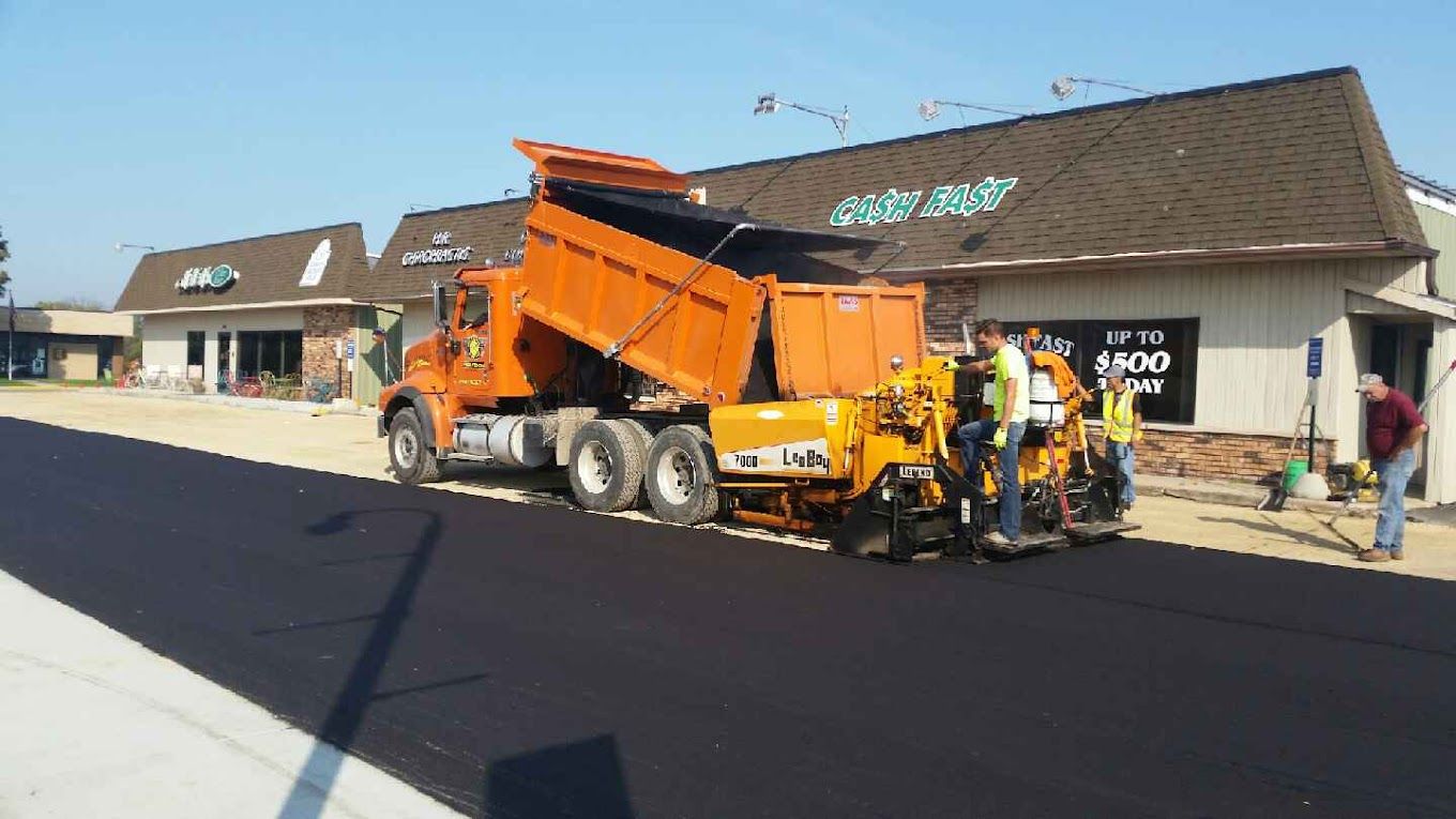 Wells Asphalt Paving | Baraboo, WI | Madison, WI