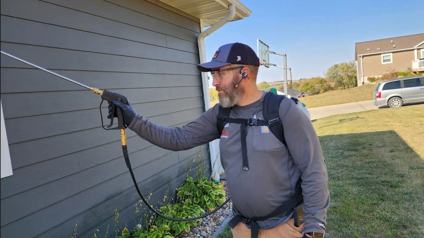 Exterminator | Paul's AAA Pest Control | Central Iowa