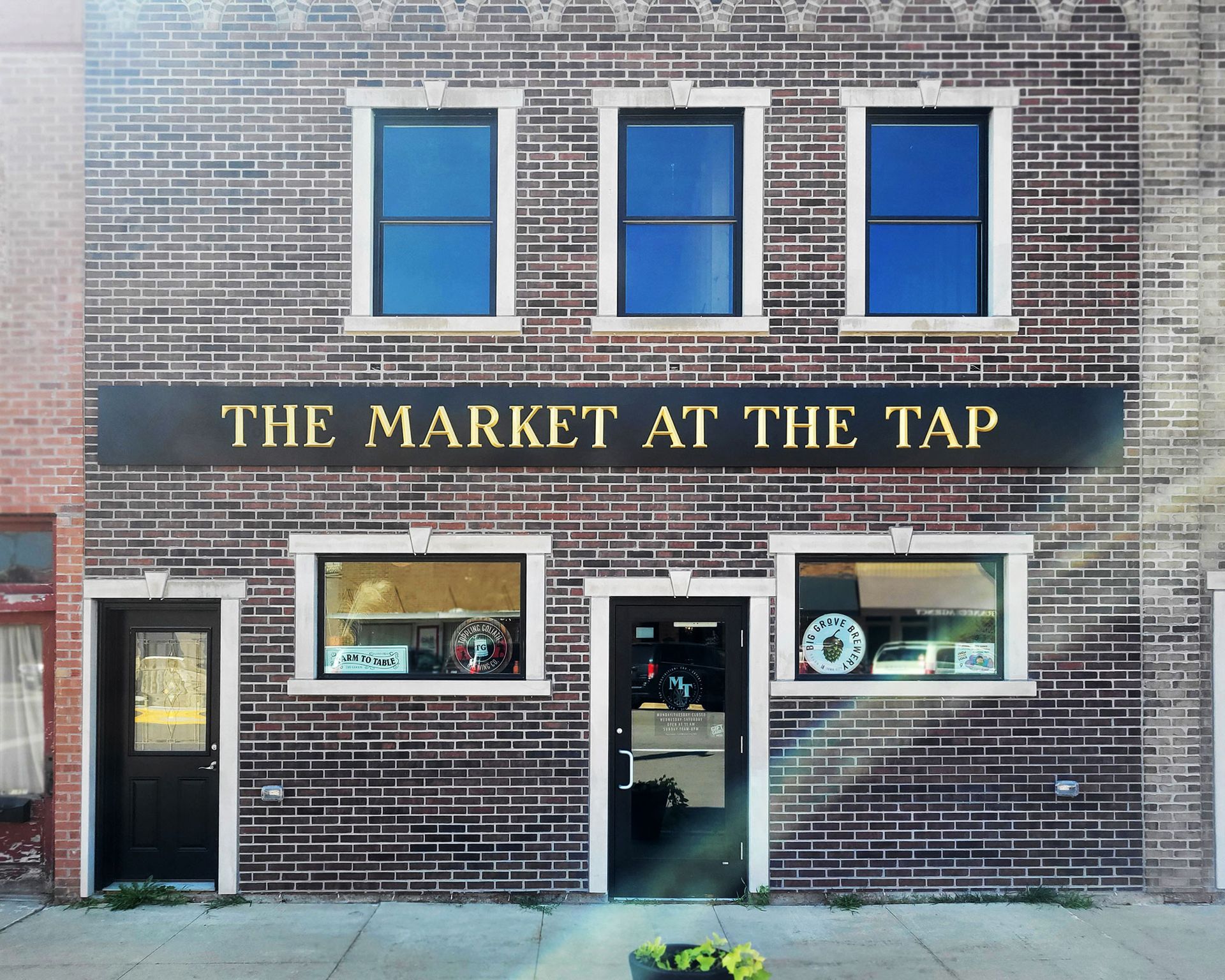 Sign Company Cedar Rapids, IA | Nesper Sign Advertising Inc