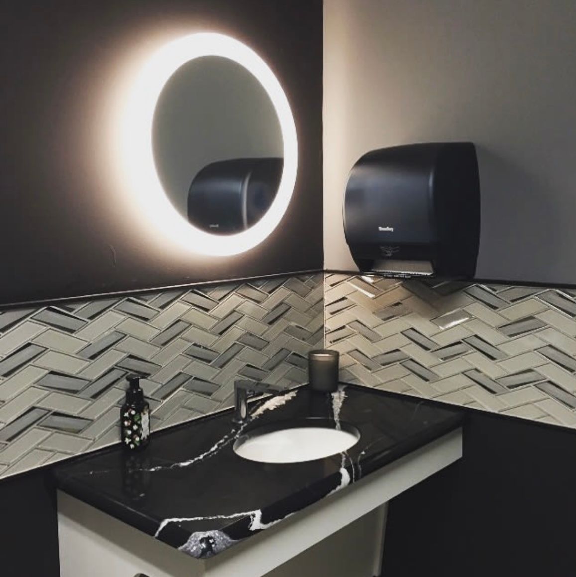 Adams Tile & Stone Gallery | Marion, IA