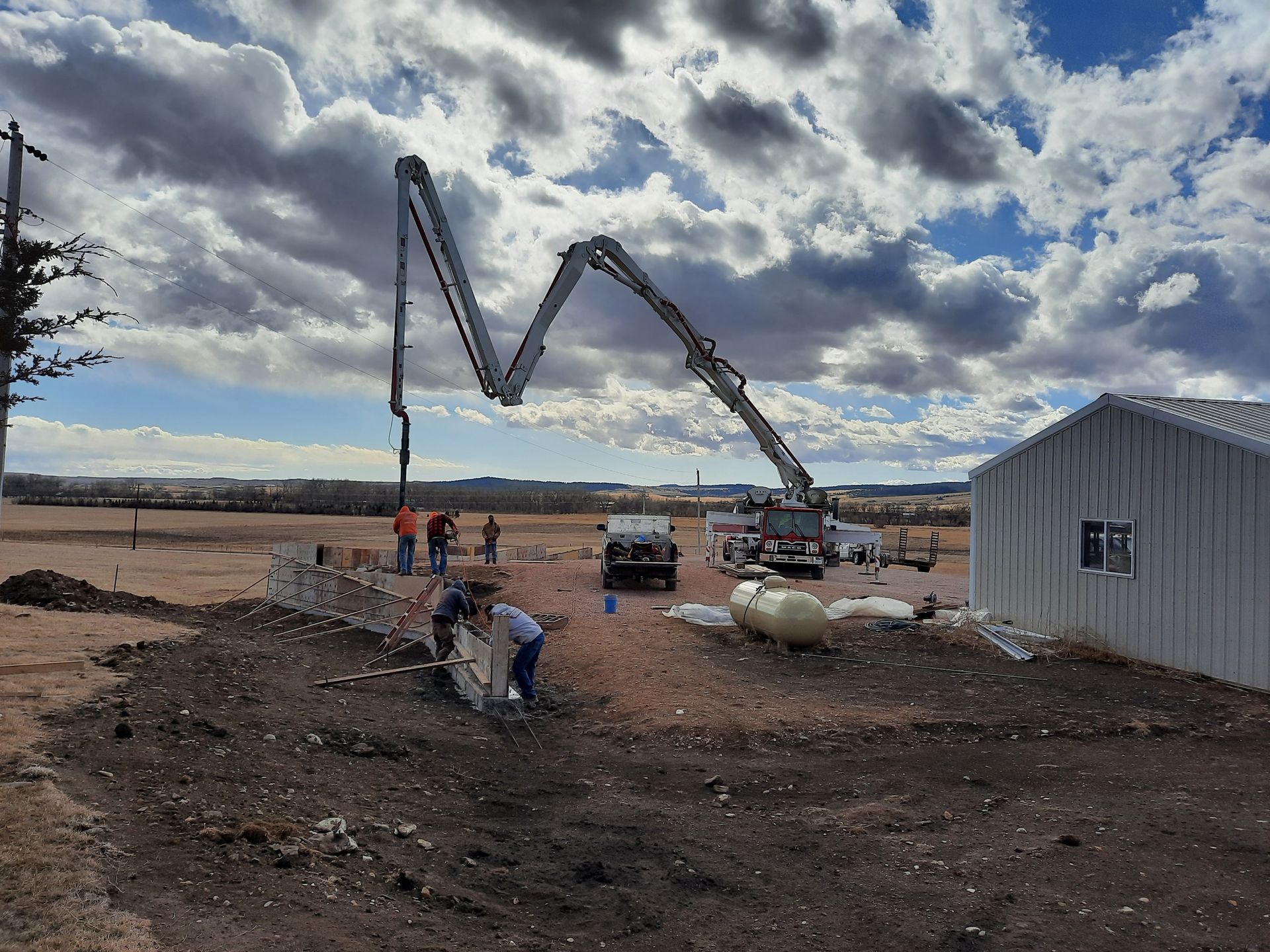 Retaining Walls | SRS Concrete Services